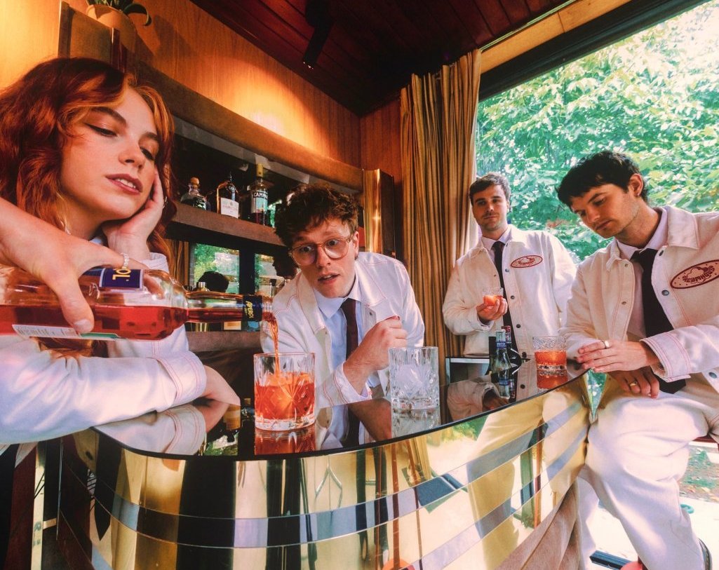 DECO Bring Euphoric Energy To New Single “Weekend” Ahead of "Dreamhouse ...